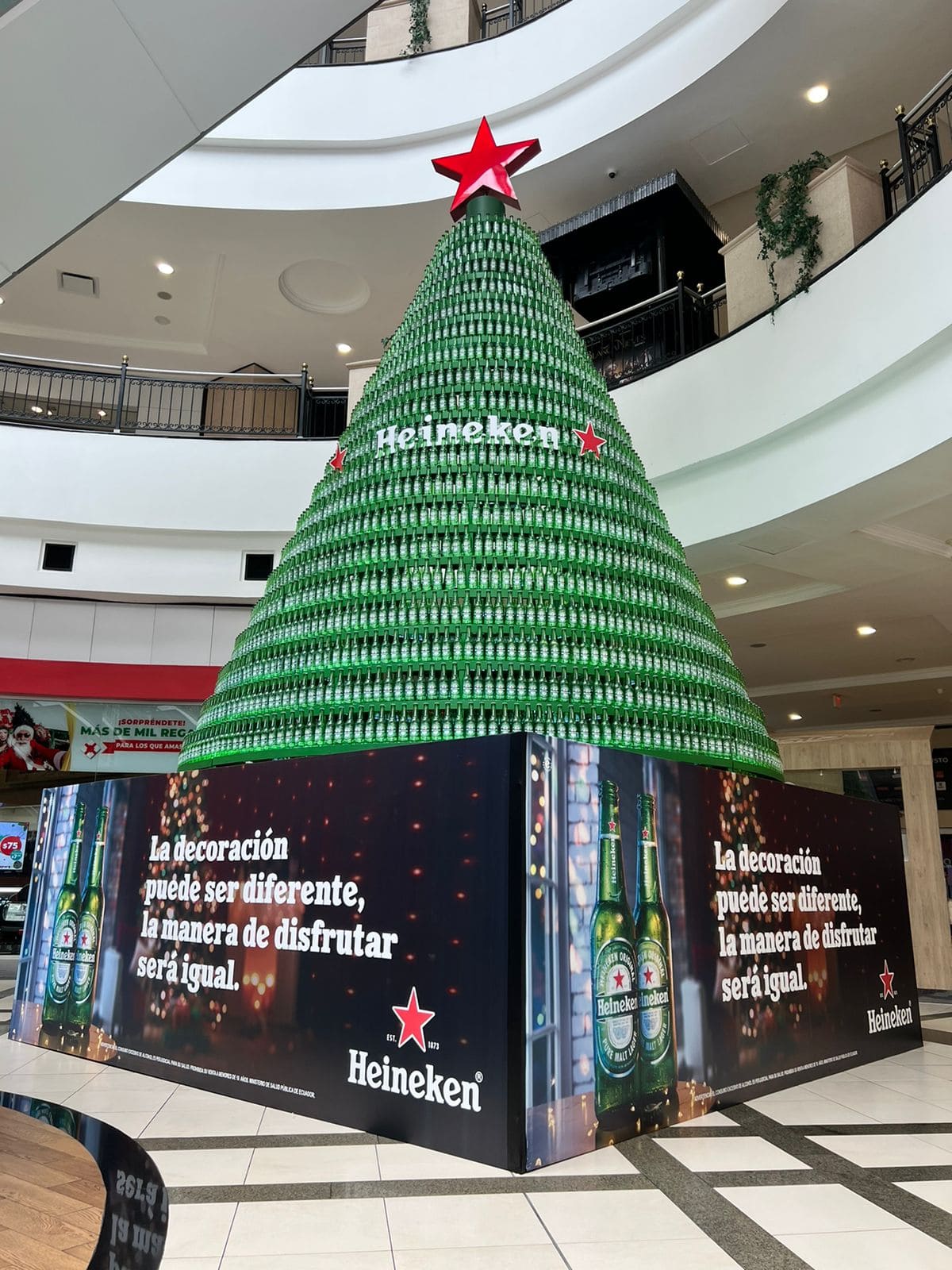 La estrella roja iluminará varias ciudades con sus “Legendary Trees ...