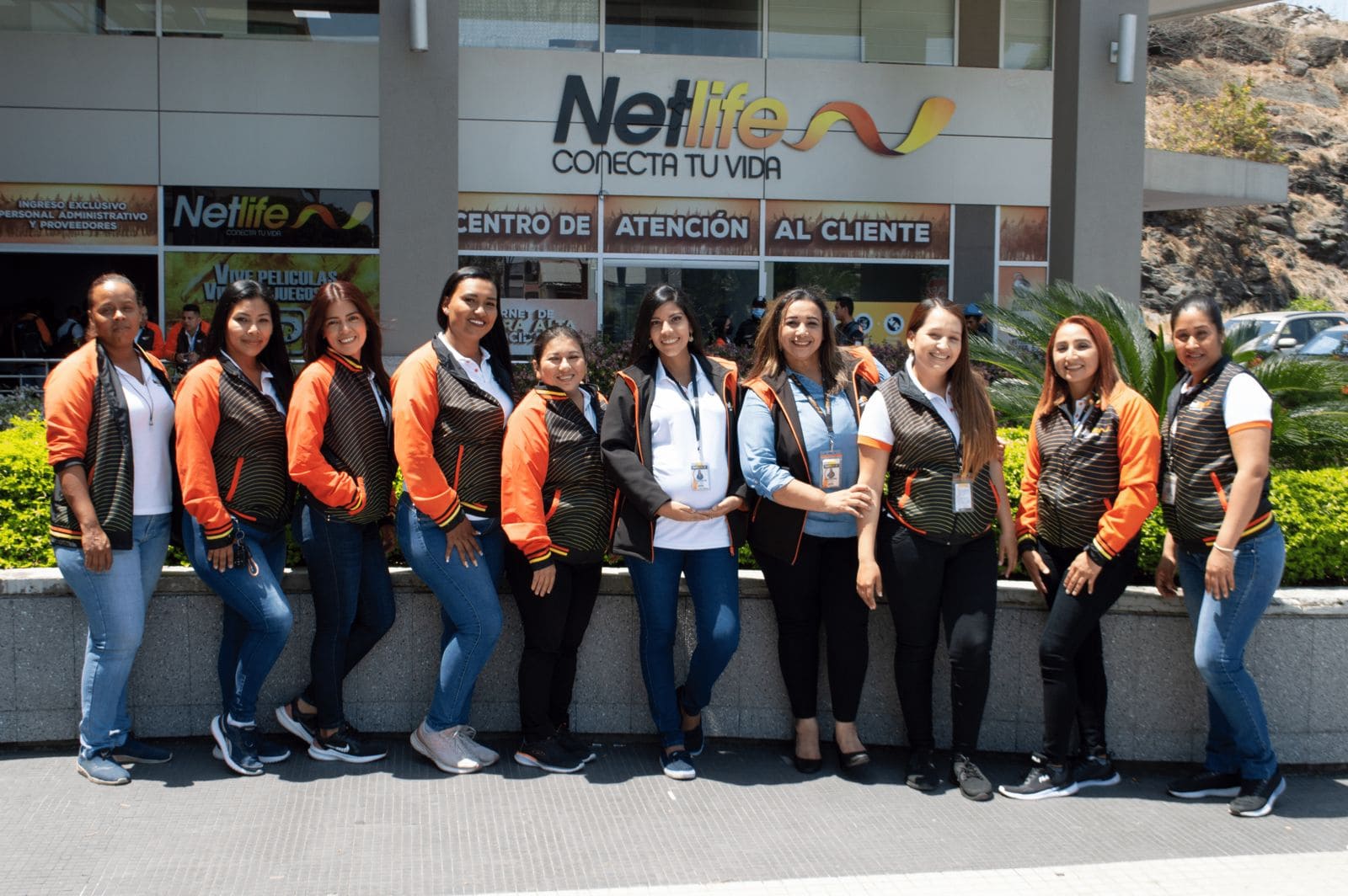 NETLIFE fomenta la participación de las mujeres en las ...